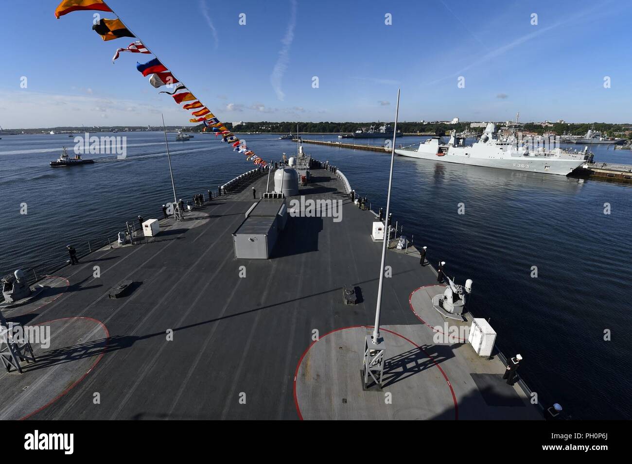KIEL, Germany (June 15, 2018) The Blue Ridge-class command and control ...