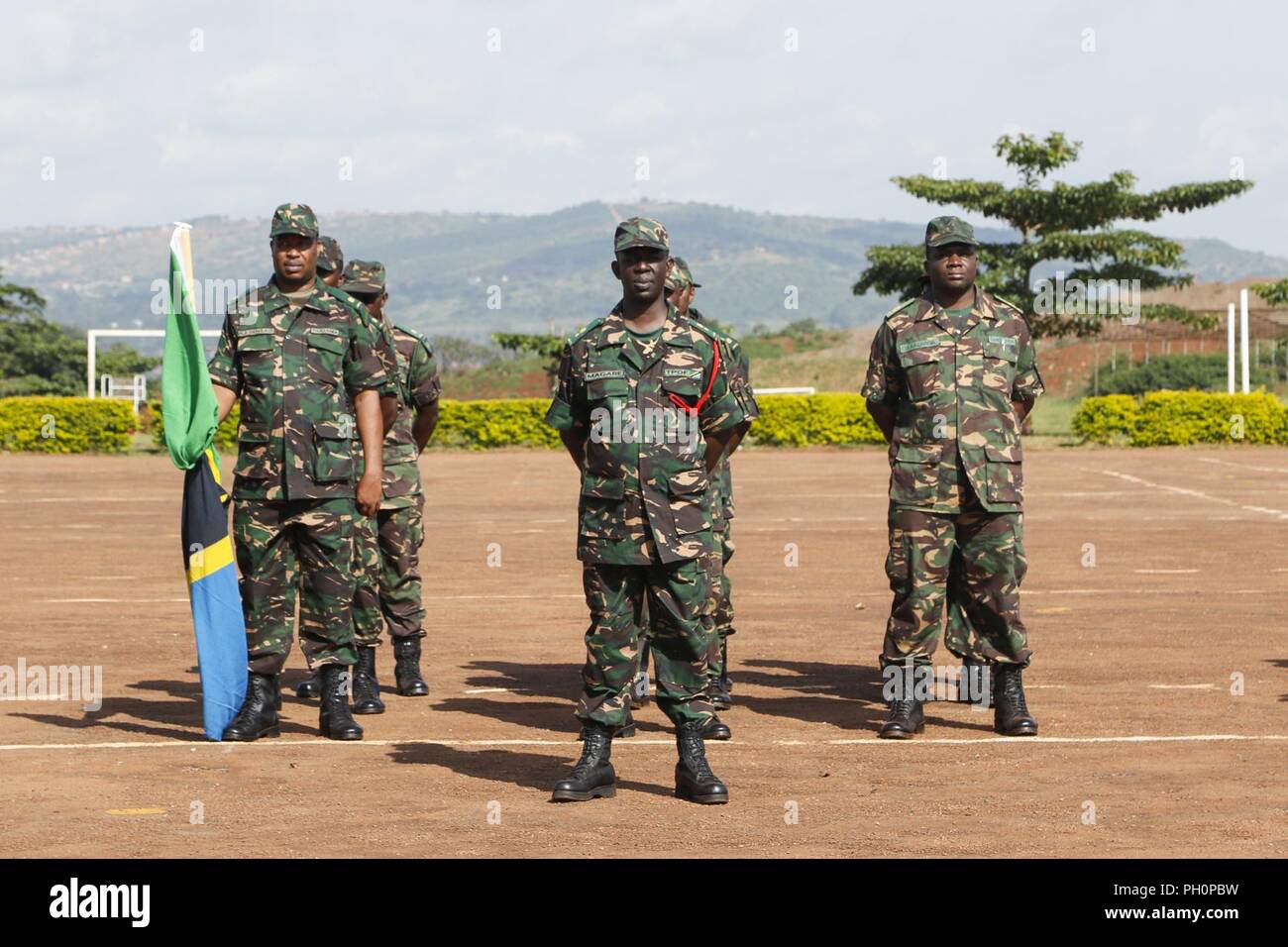 Tanzania peoples defence force hi-res stock photography and images - Alamy