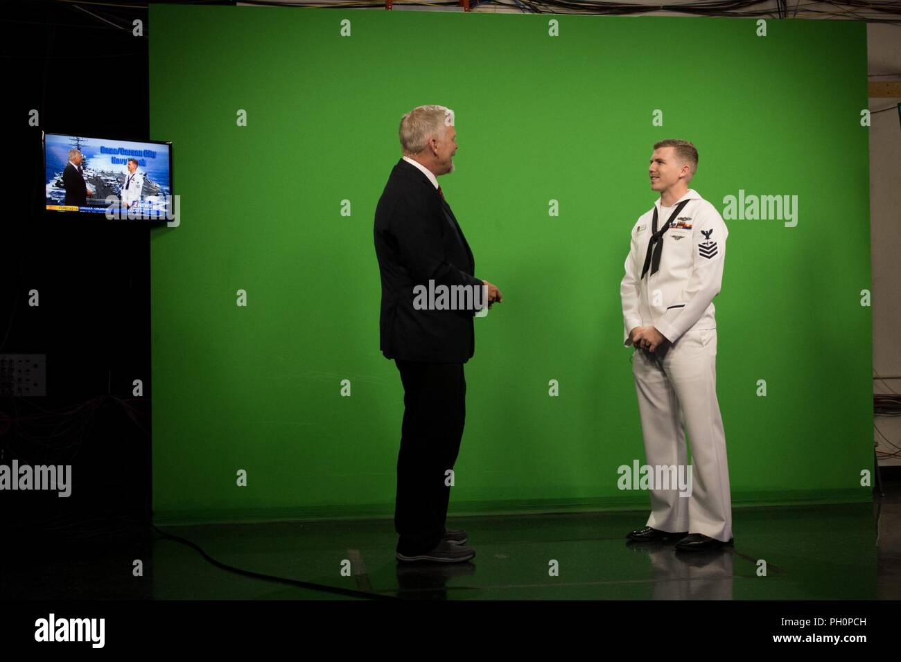 RENO, Nev. (June 19, 2018) Aerographer’s Mate 1st Class Brett Myers ...