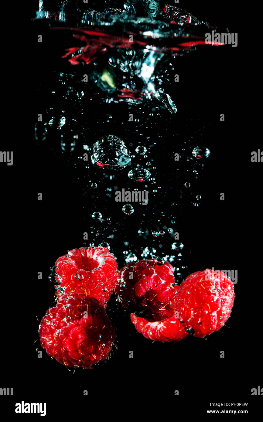 Falling berry hi-res stock photography and images - Alamy