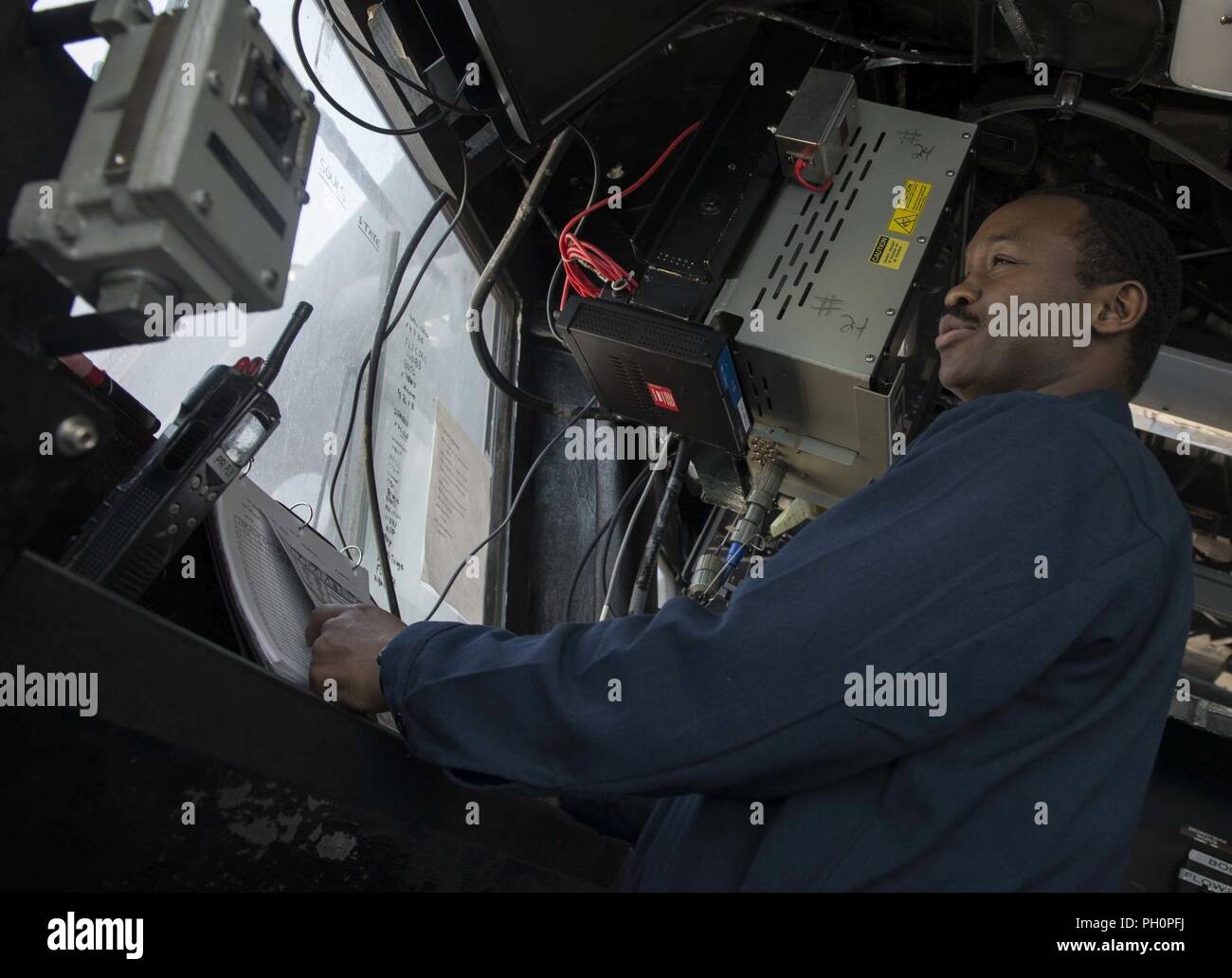 5TH FLEET AREA OF OPERATIONS (June 20, 2018) Aviation Boatswain’s Mate ...
