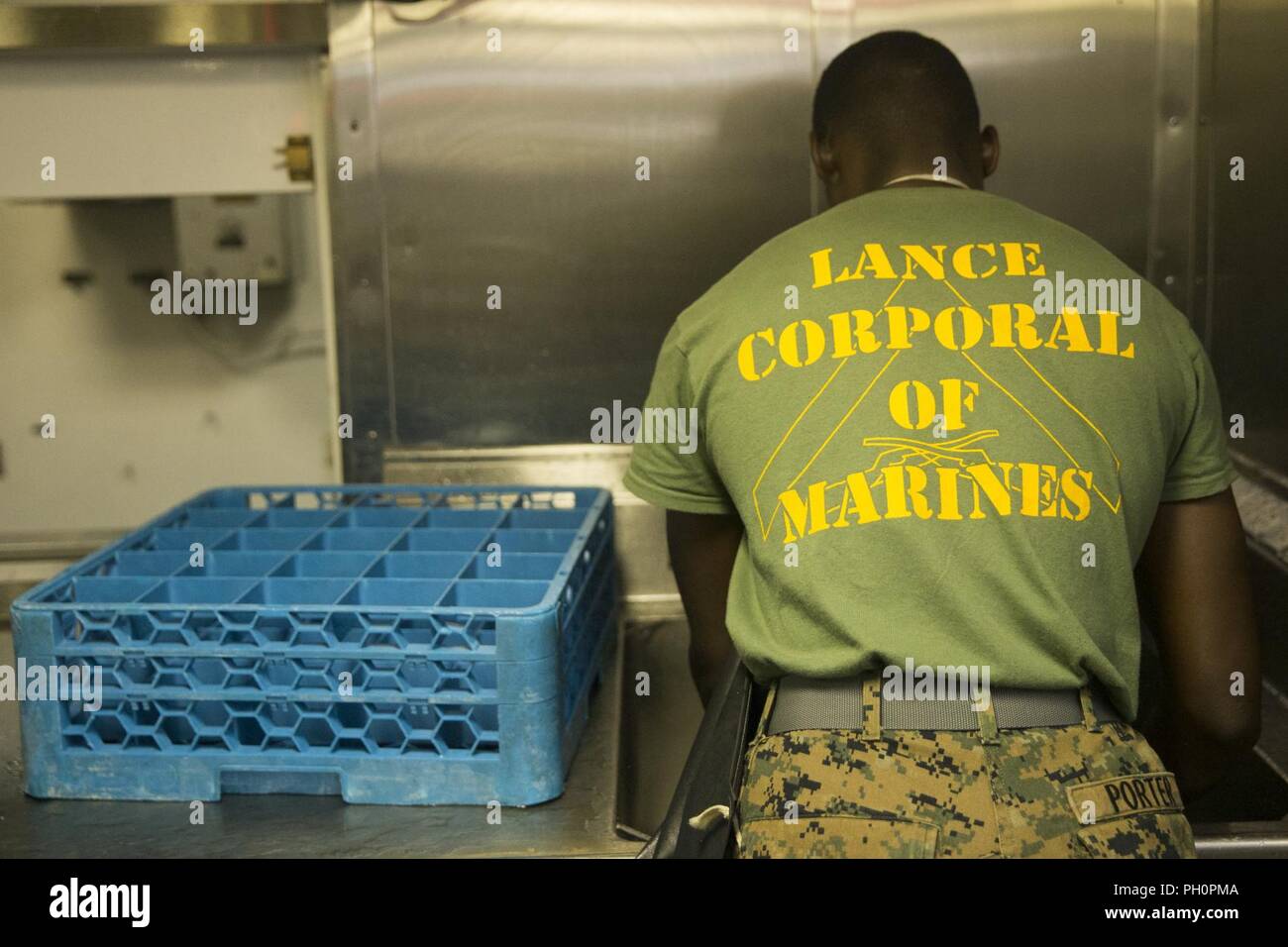 Navy messmen hi-res stock photography and images - Alamy