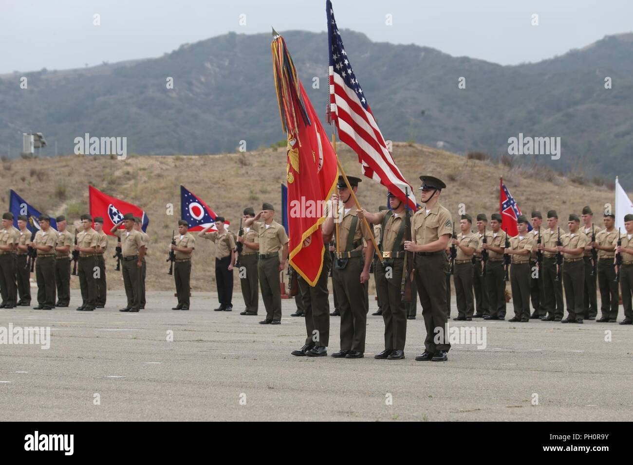 U.S. Marine Corps color guard with 1st Marine Regiment (1st Marines ...