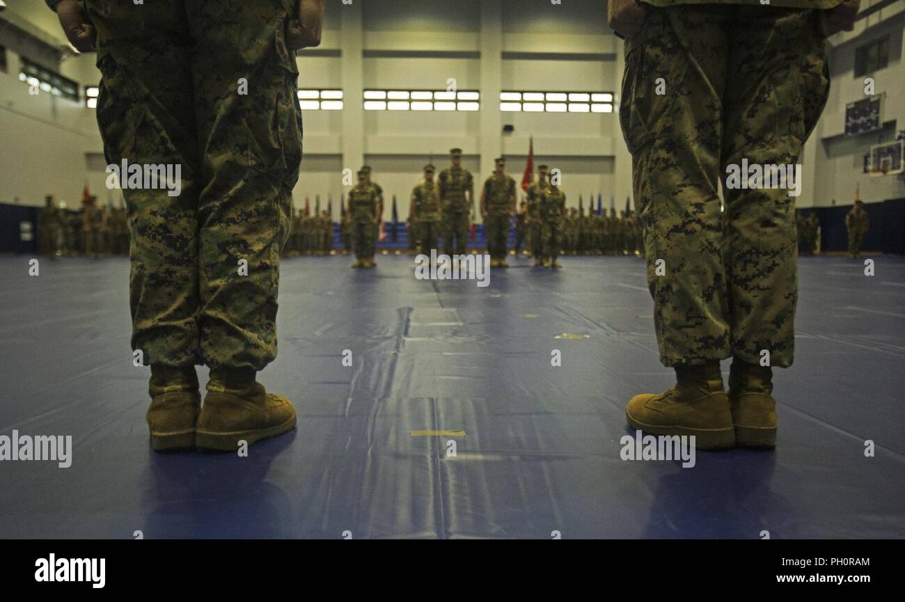 Lt. Col. Jason B Berg (right), former commanding officer of Marine Wing ...