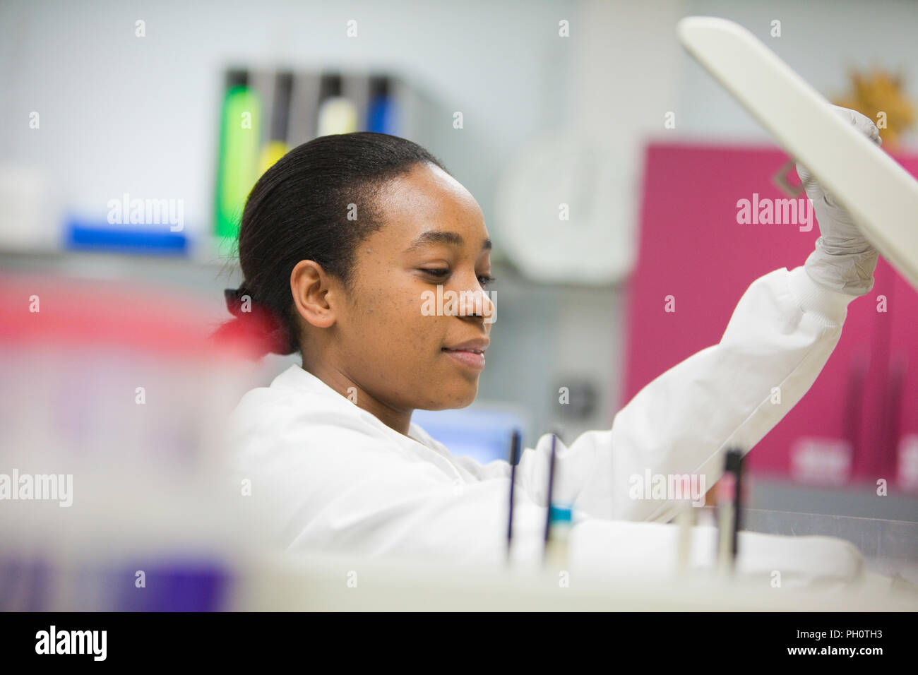 Female Hospital Laboratory technicians Stock Photo - Alamy