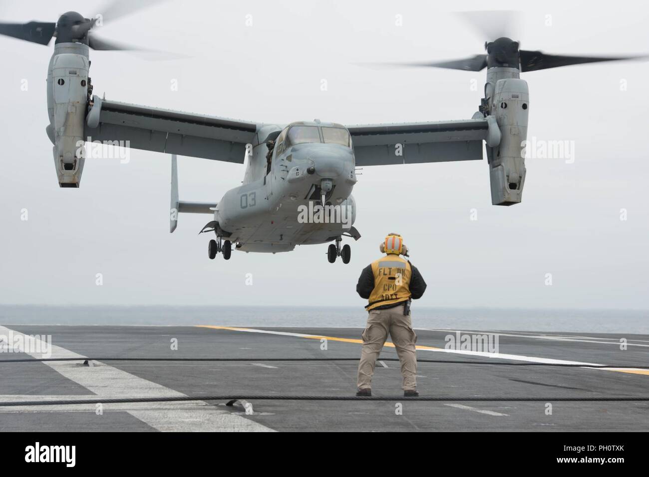 PACIFIC OCEAN (June 20, 2018) An MV-22B Osprey assigned to Marine ...