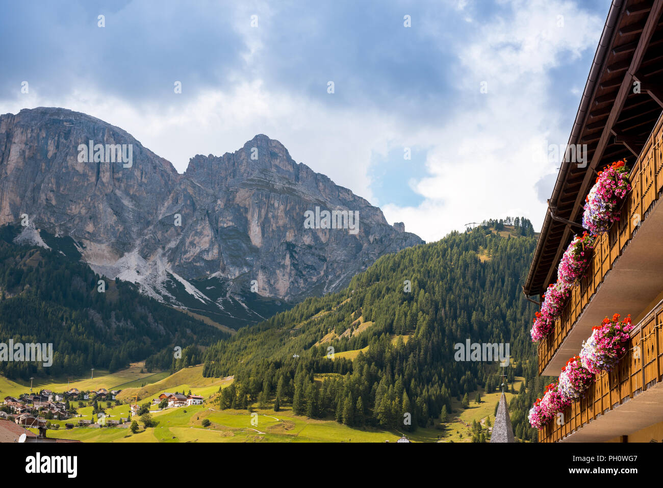 Selva val gardena town summer hi-res stock photography and images - Alamy
