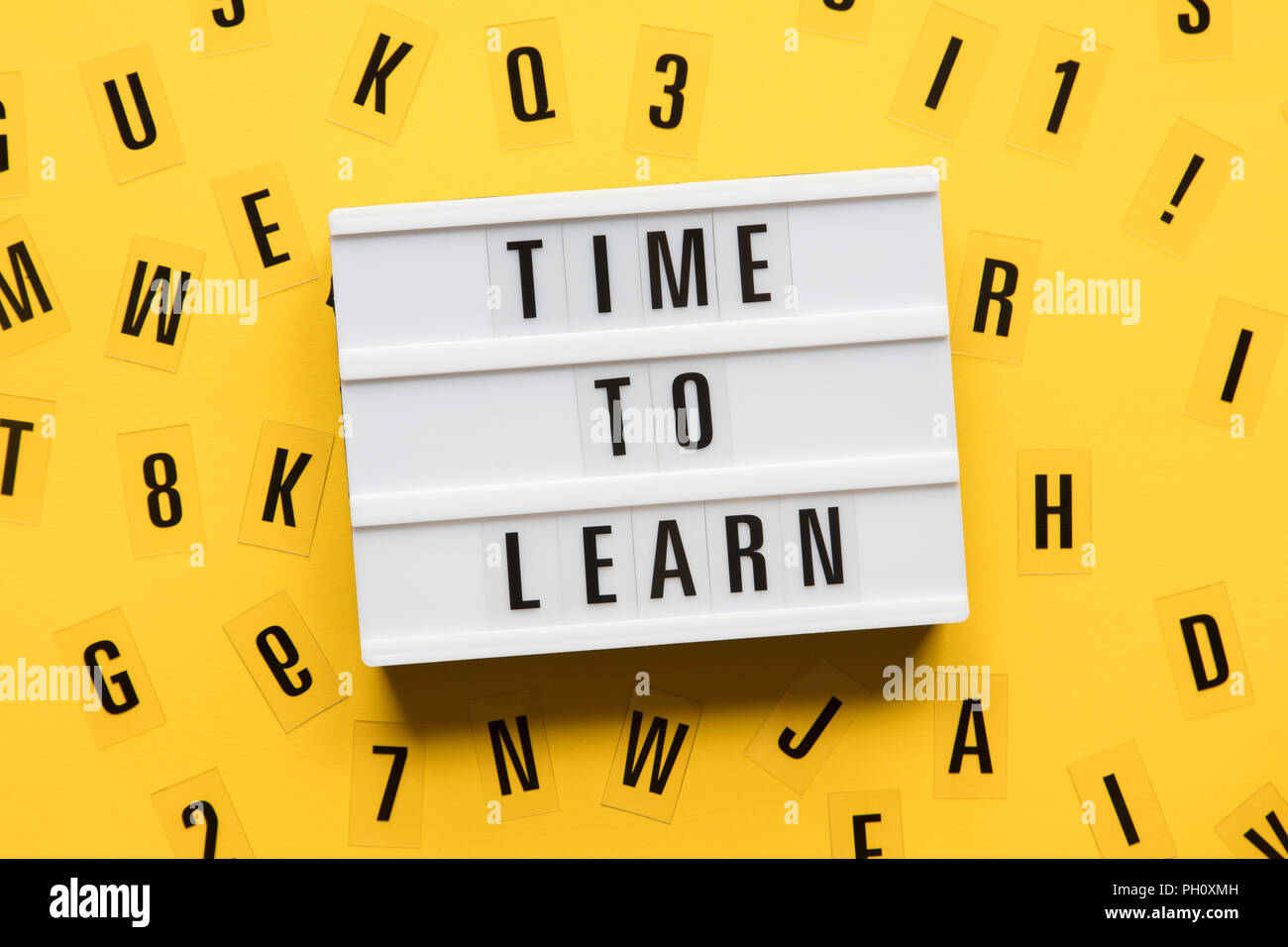 Lesson time hi-res stock photography and images - Alamy