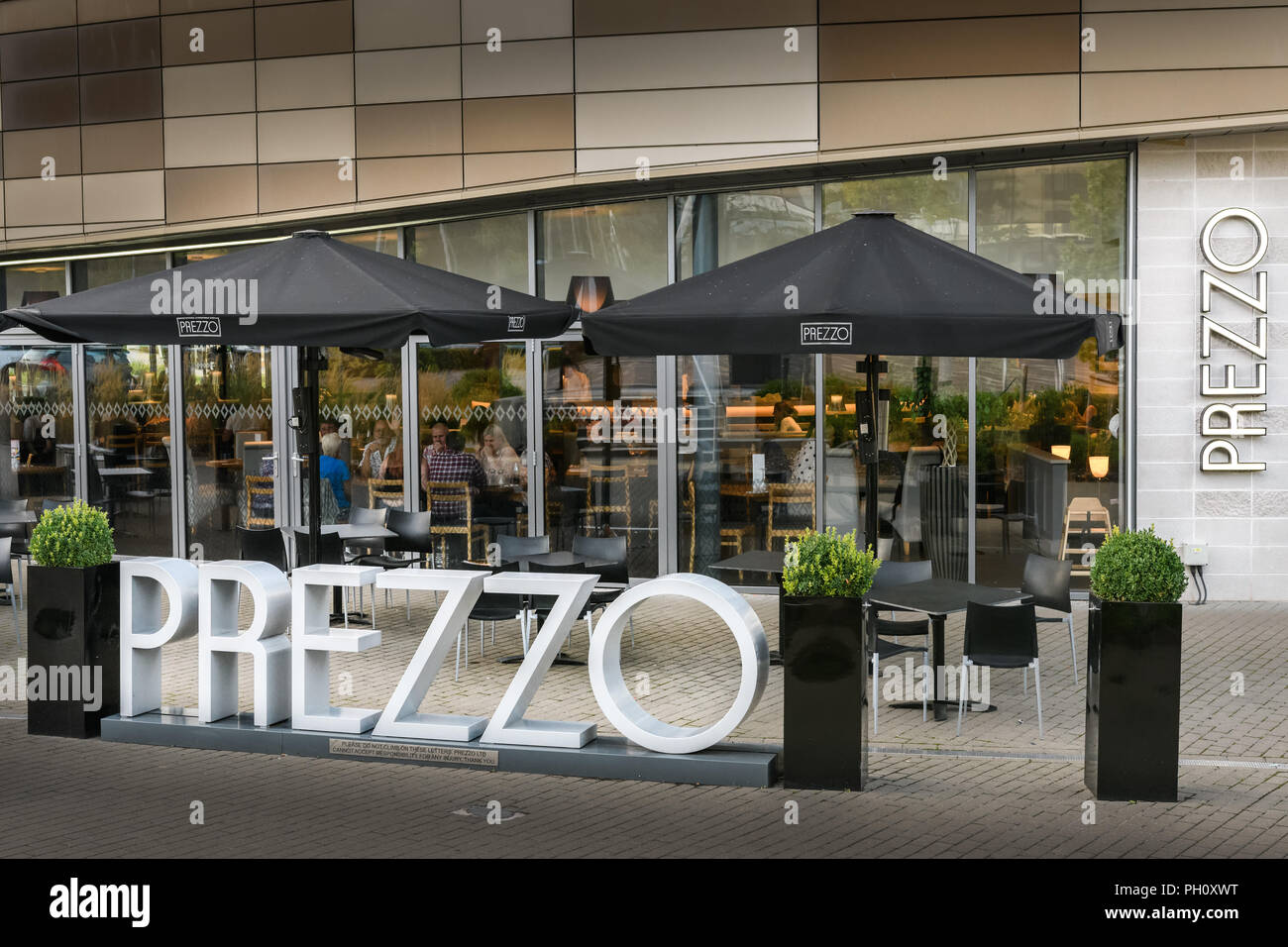 Prezzo Restaurant Stock Photos & Prezzo Restaurant Stock Images - Alamy
