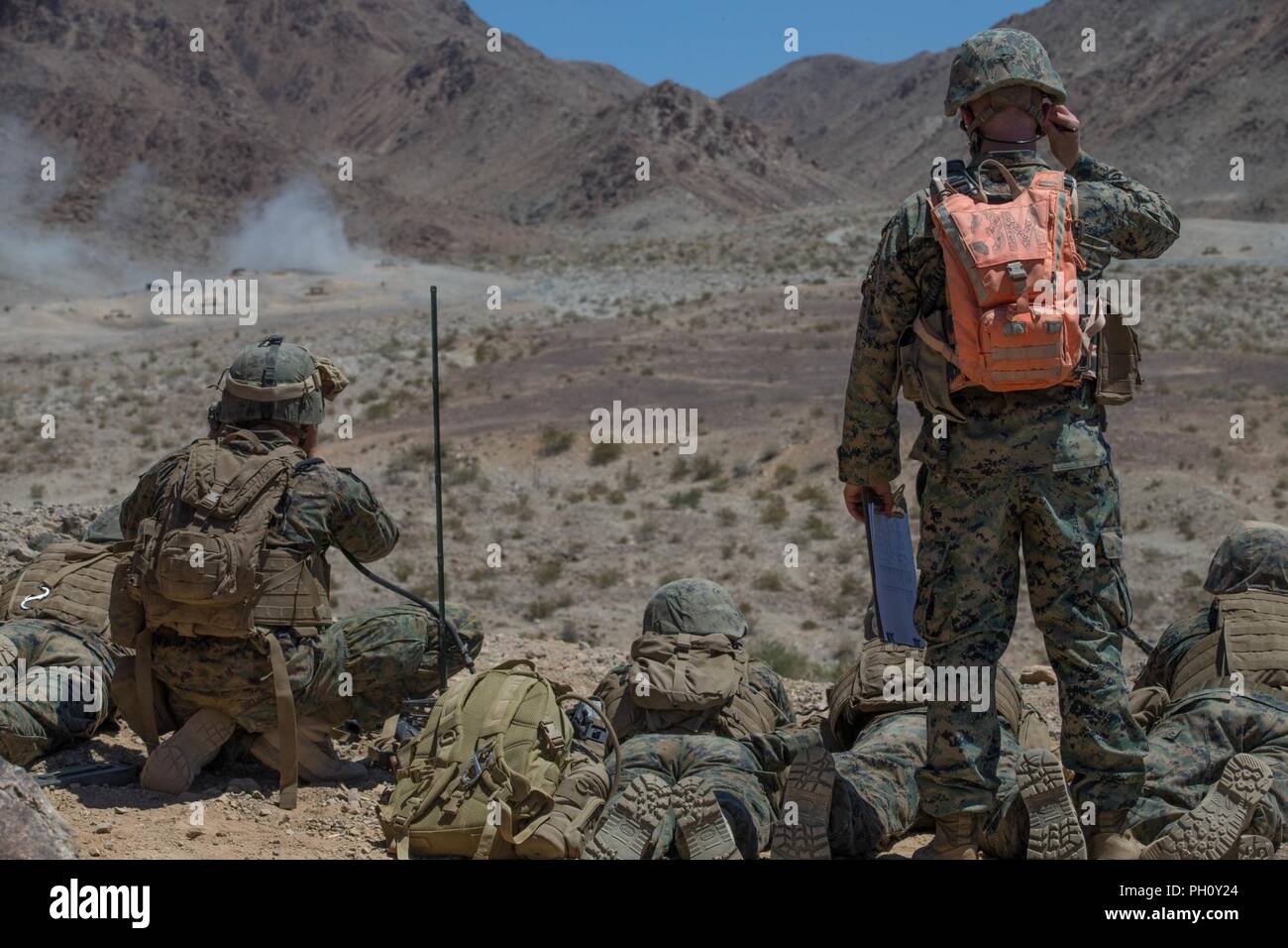 Marines with 1st Battalion, 25th Marine Regiment, 4th Marine Division ...