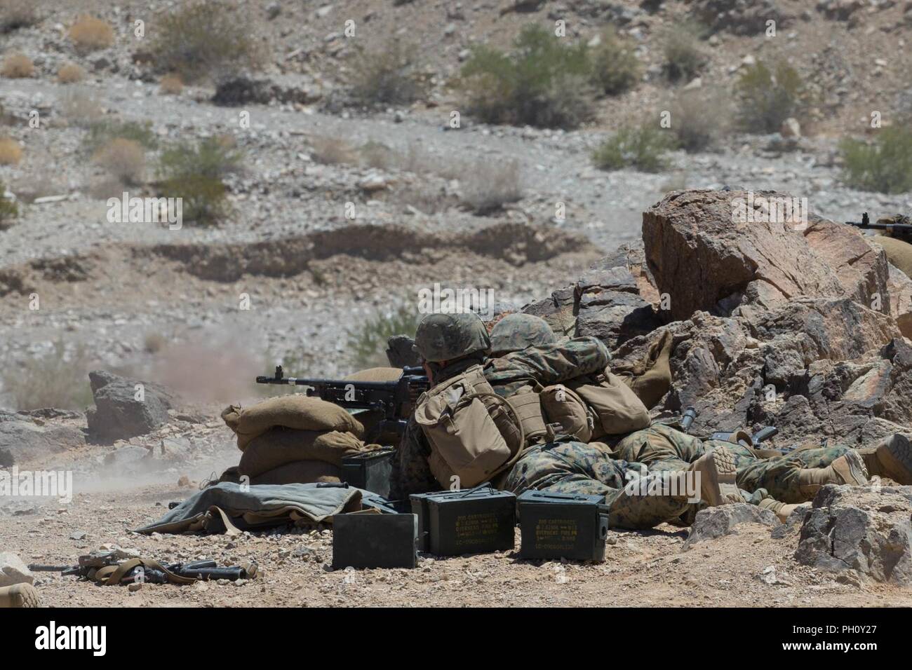 Marines with 1st Battalion, 25th Marine Regiment, 4th Marine Division ...