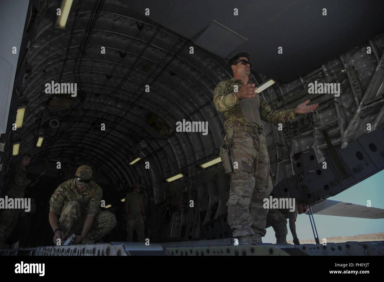 387th air expeditionary squadron hi-res stock photography and images ...