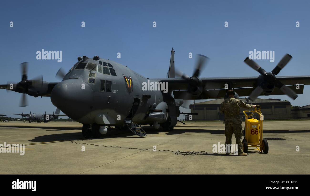 Aircrew with the 4th Special Operations Squadron perform pre-flight ...