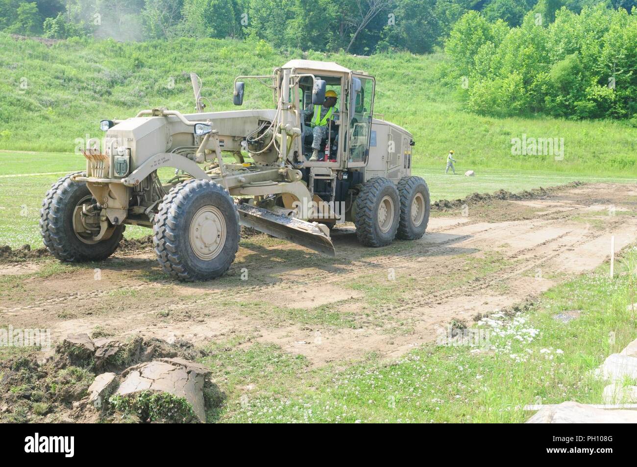 Spc. Nick Felicien, 662nd Engineer Support Company using the M120 ...