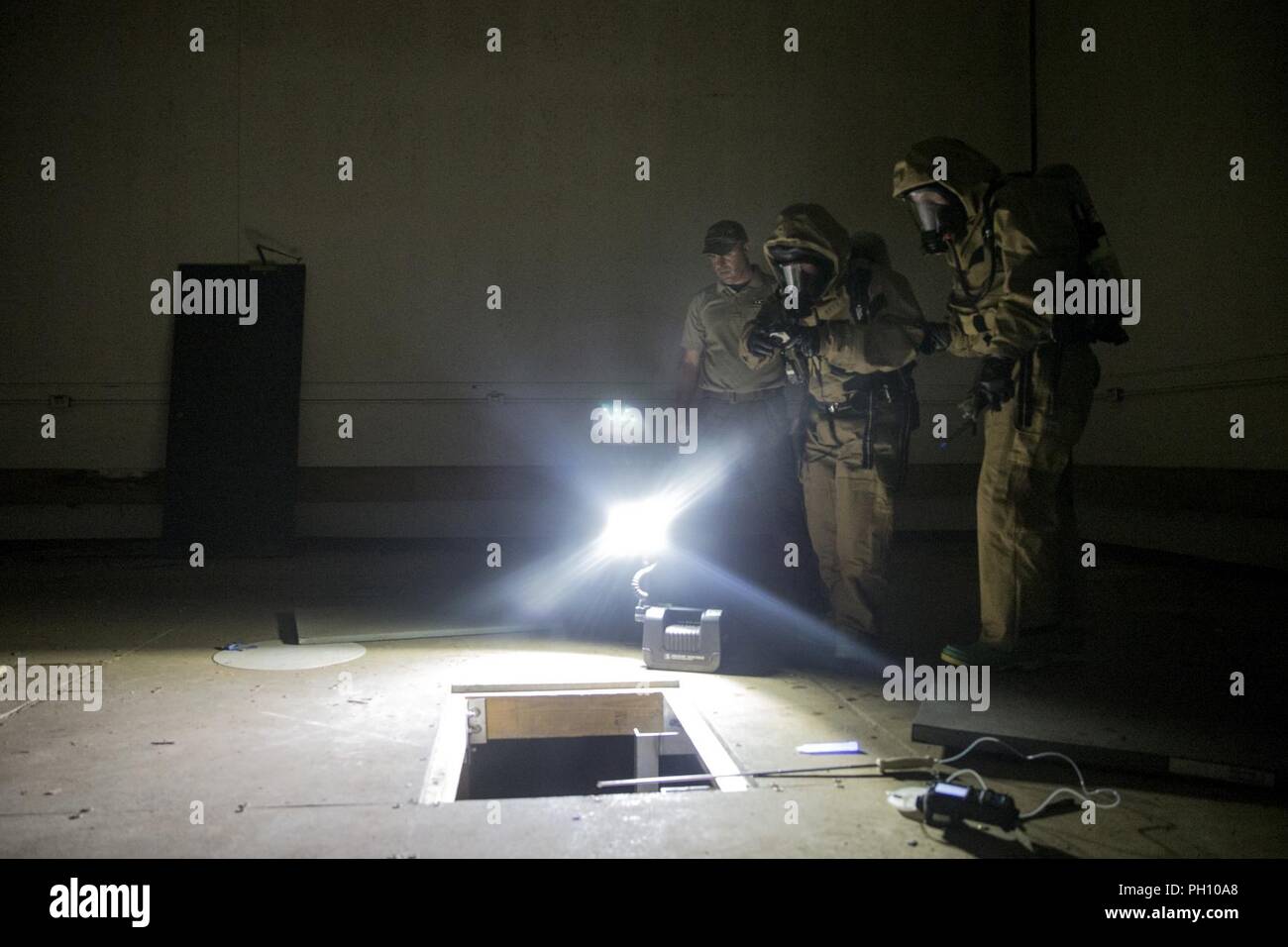 Sensitive site exploitation hi-res stock photography and images - Alamy