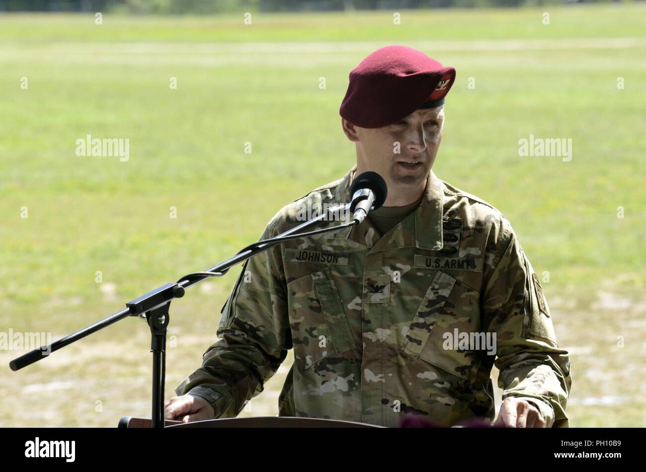 U.S. Army Col. Eric Johnson, incoming commander of 82nd Airborne ...
