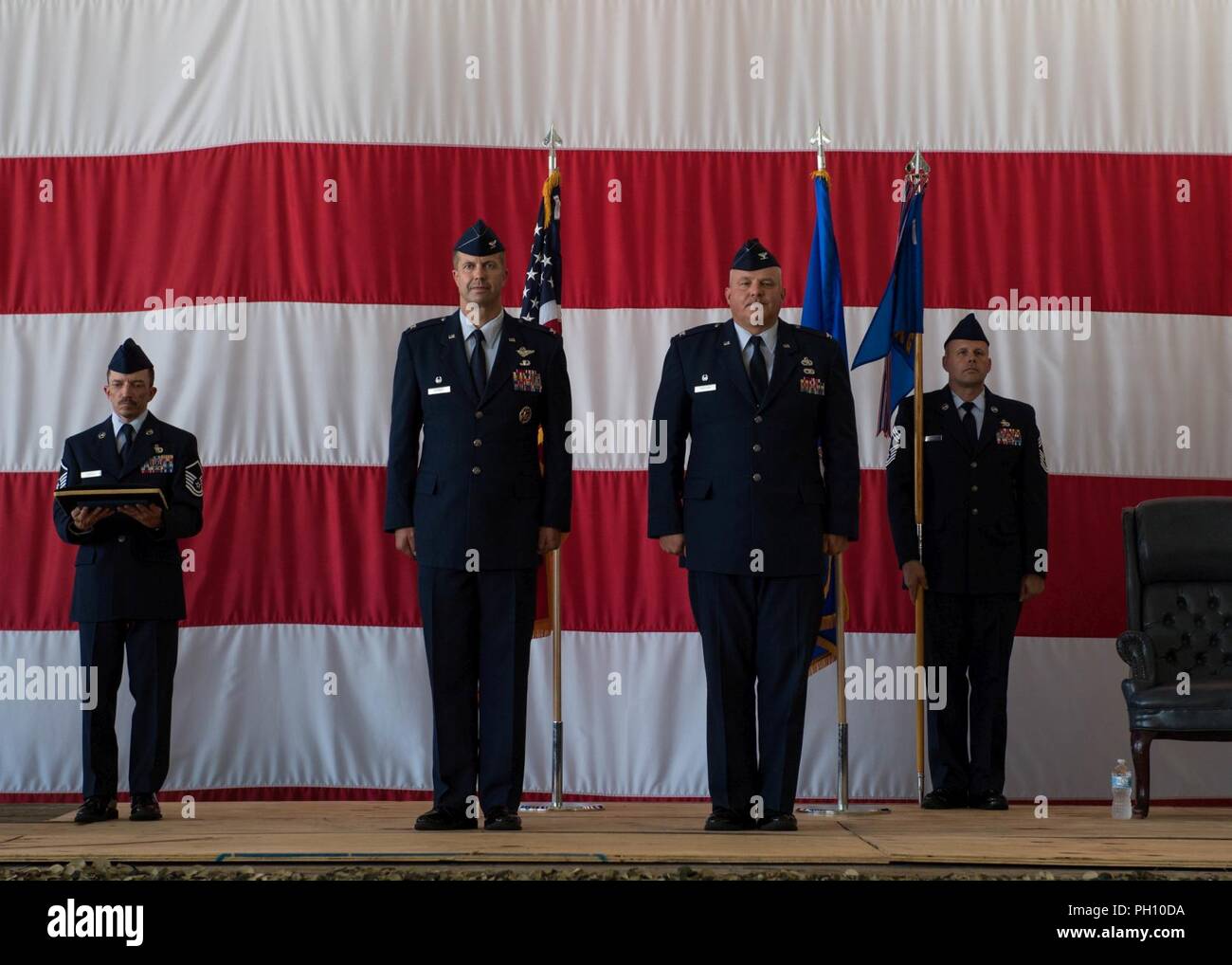 David carlson hi-res stock photography and images - Alamy