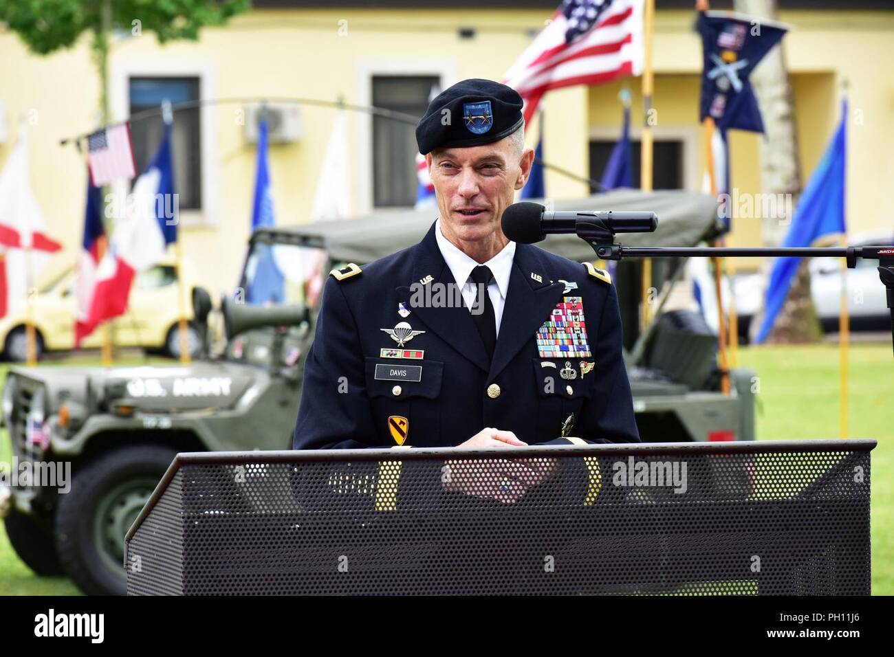 Skip Davis High Resolution Stock Photography and Images - Alamy