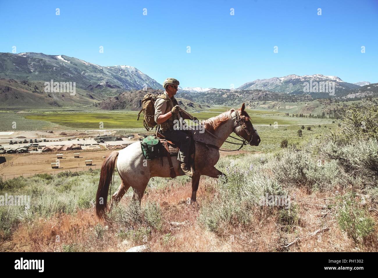 Special forces advanced mountain operations hi-res stock photography ...