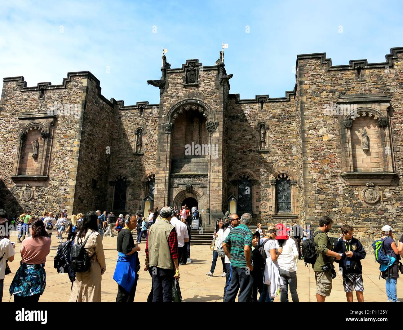 Castlehill heritage hi-res stock photography and images - Alamy