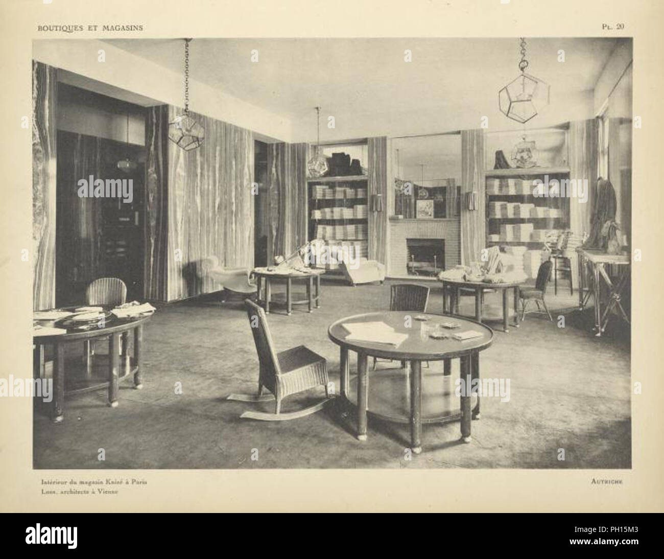 a spooky looking building Stock Photo - Alamy