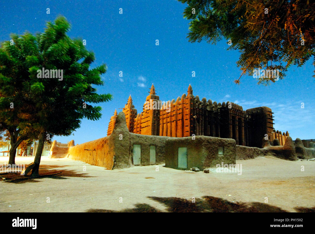 The Grand Mosquée (Great Mosque) at night, a Unesco World Heritage Site ...