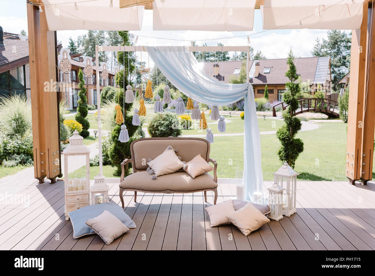 Photozone hi-res stock photography and images - Alamy