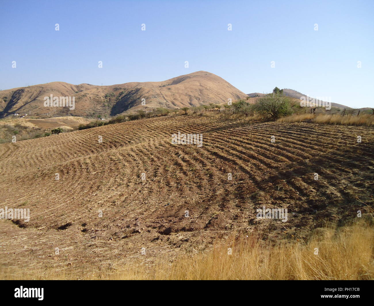 Moon and mt whitney hi-res stock photography and images - Alamy