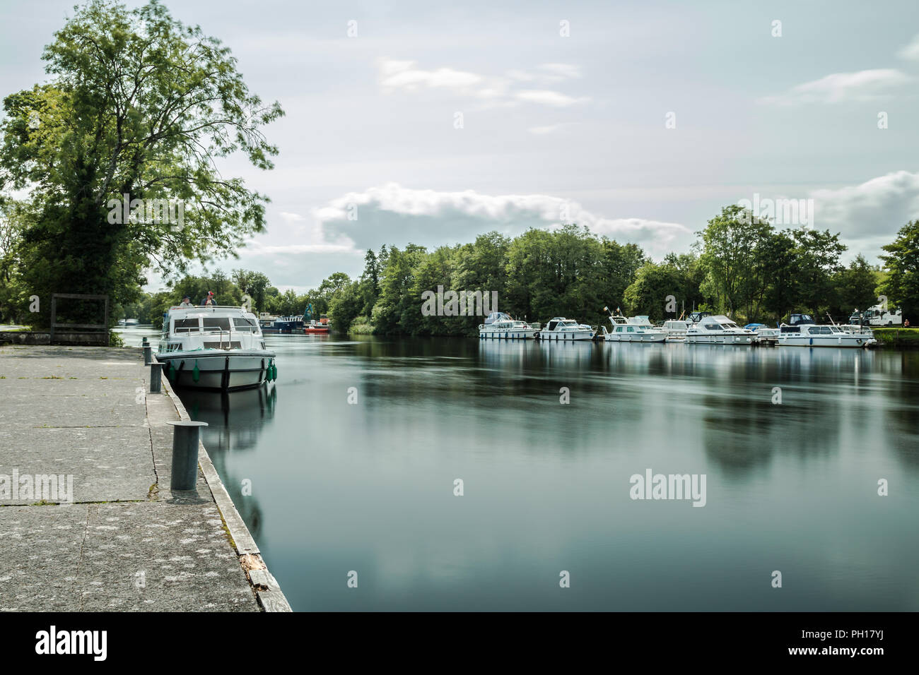 Roosky Co.Roscommon Ireland Stock Photo - Alamy