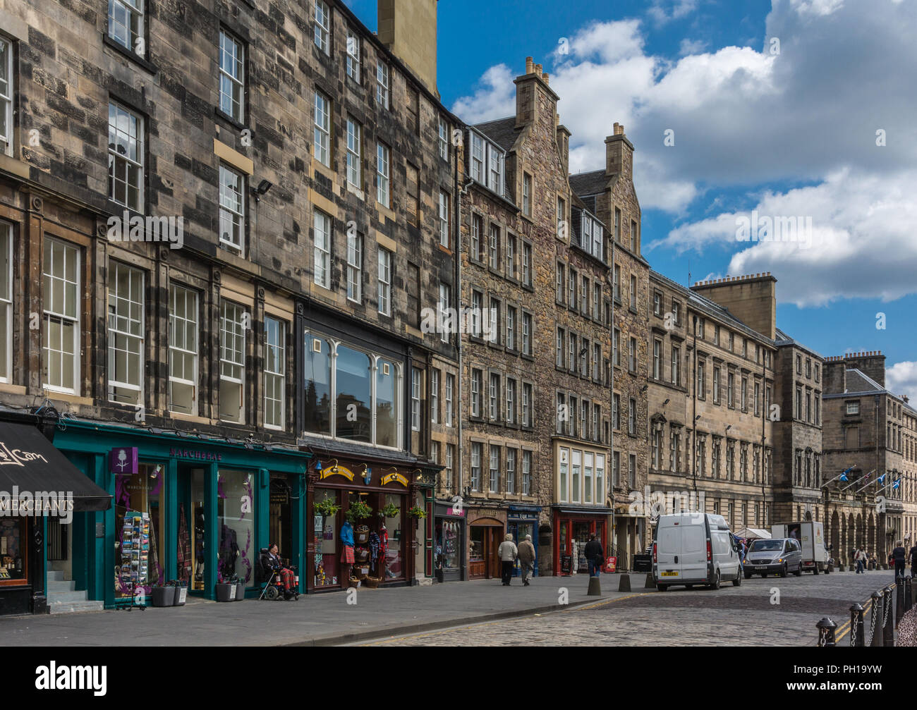 Five stories high hi-res stock photography and images - Alamy