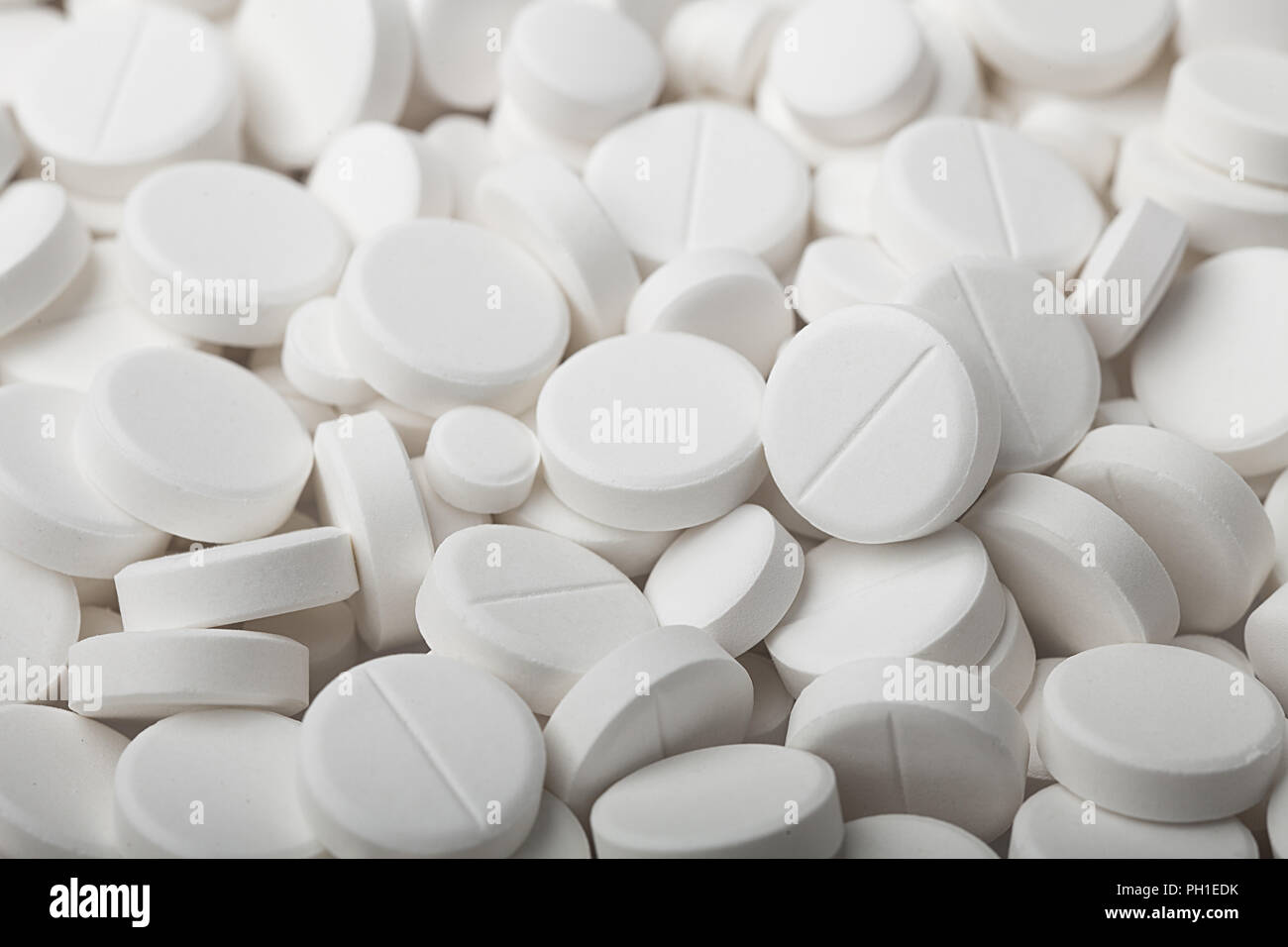 Wallpaper pills hi-res stock photography and images - Alamy