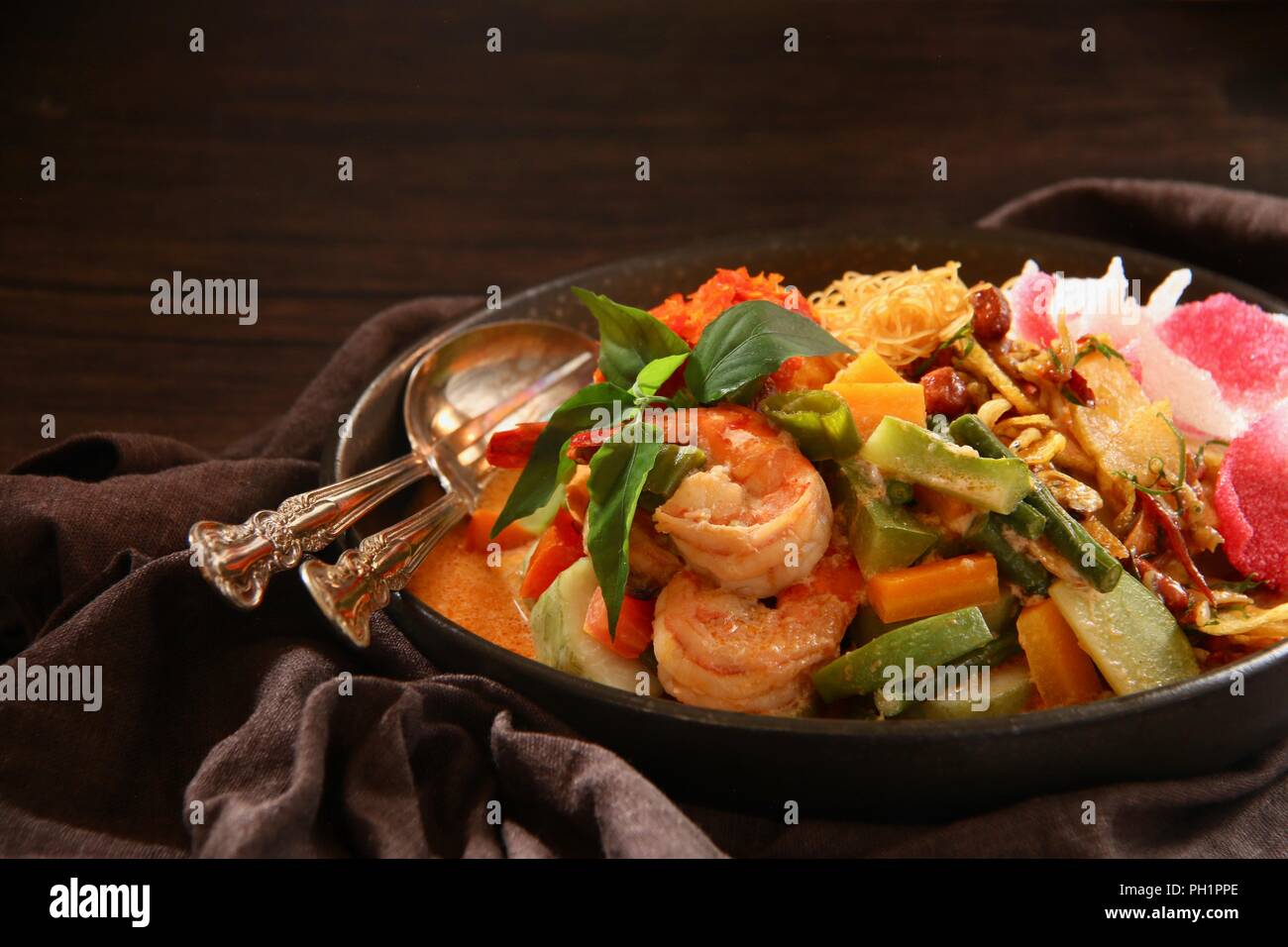 Medan rice cake hi-res stock photography and images - Alamy