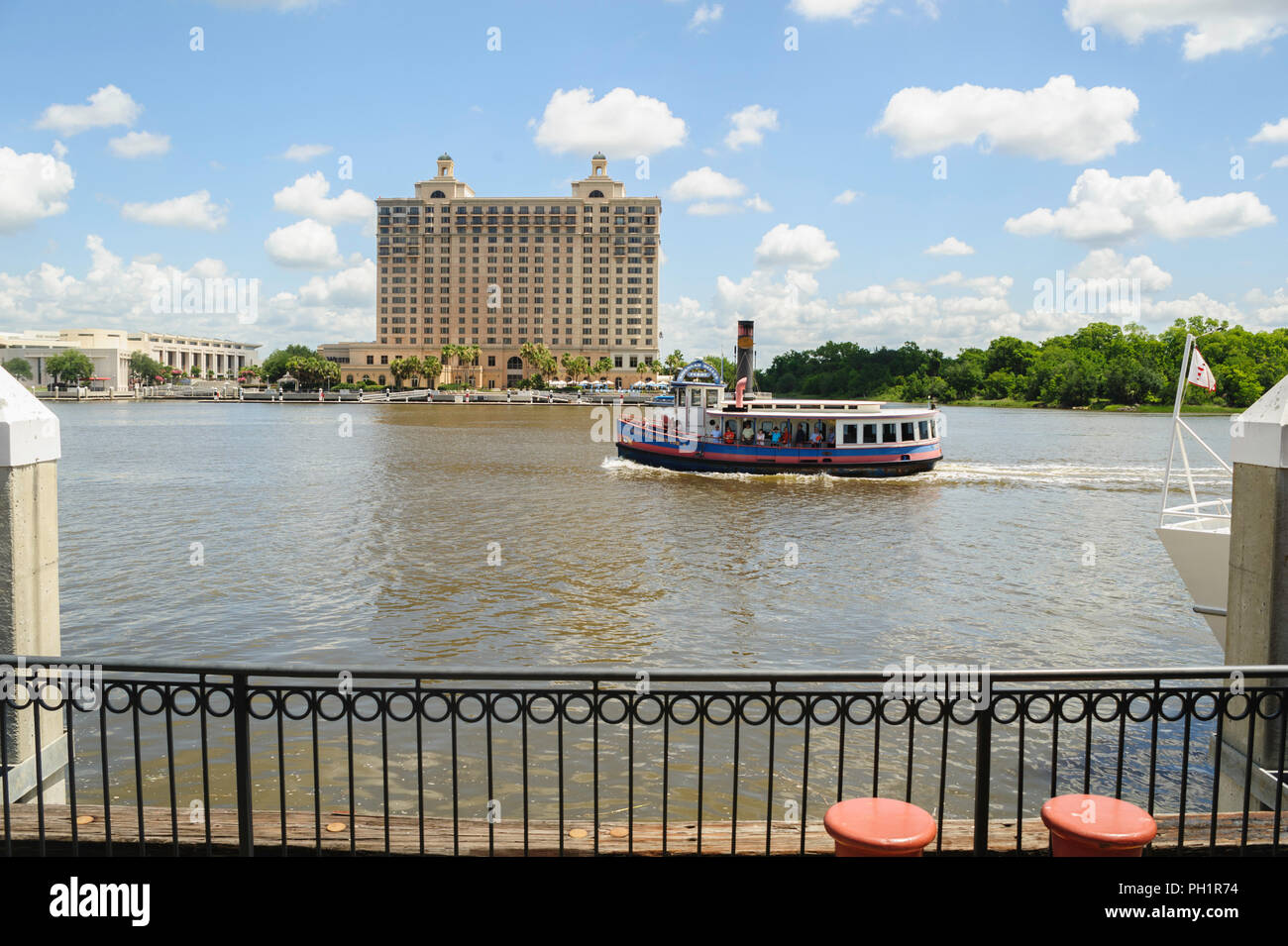 Savannah River in Savannah Georgia Stock Photo - Alamy