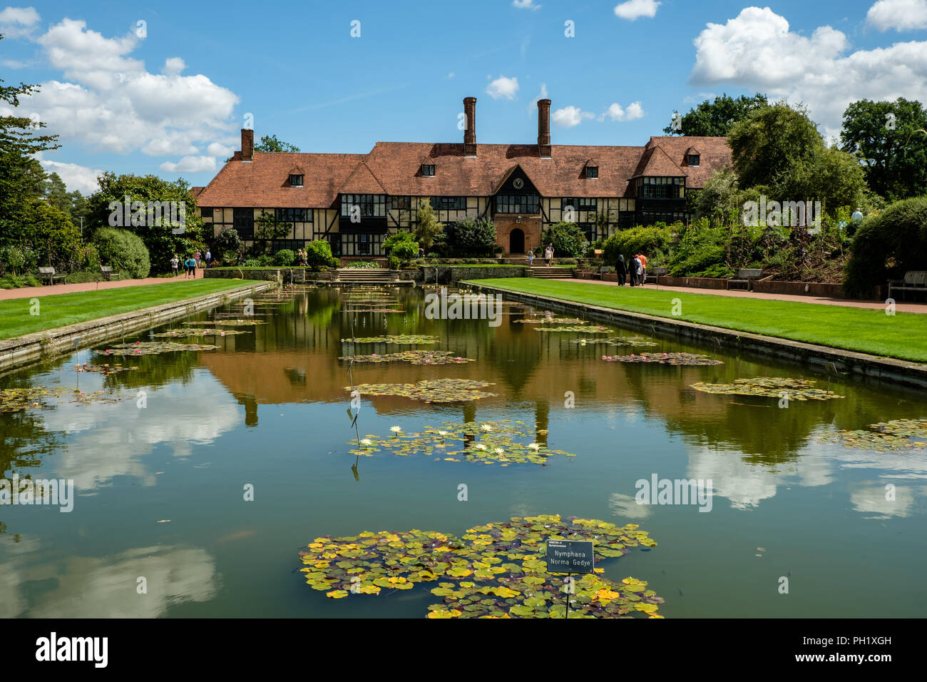Wisley gardens hi-res stock photography and images - Alamy
