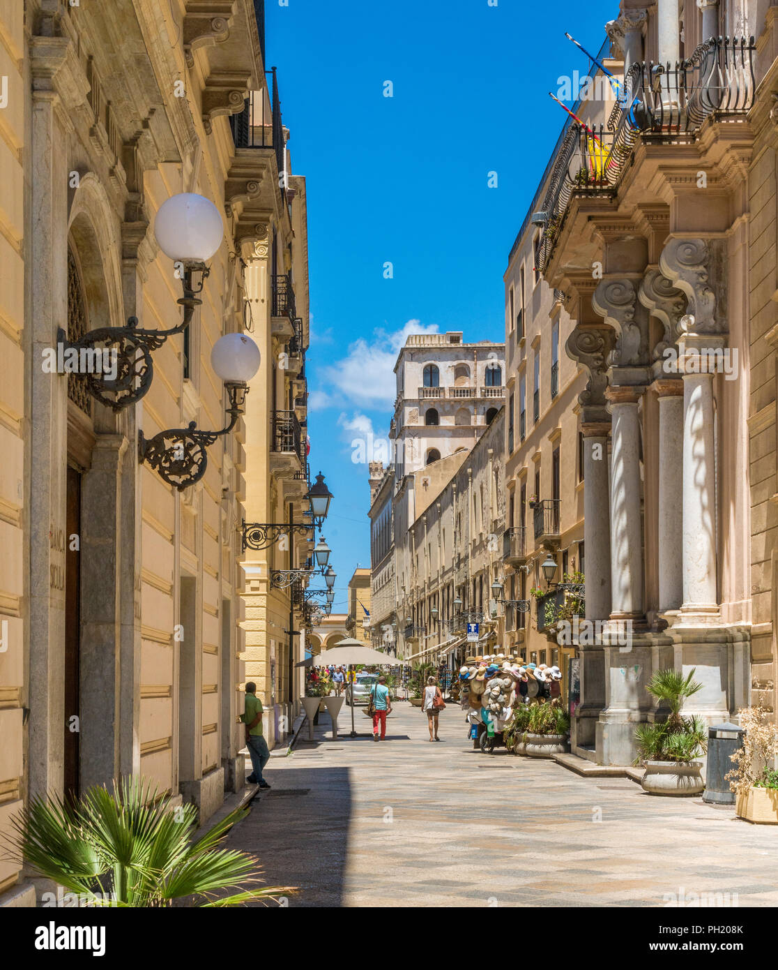 Old town trapani hi-res stock photography and images - Alamy