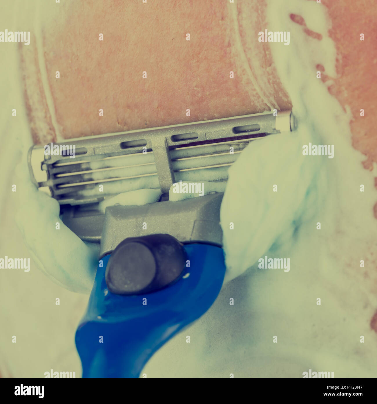 Cream head shave hi-res stock photography and images - Alamy