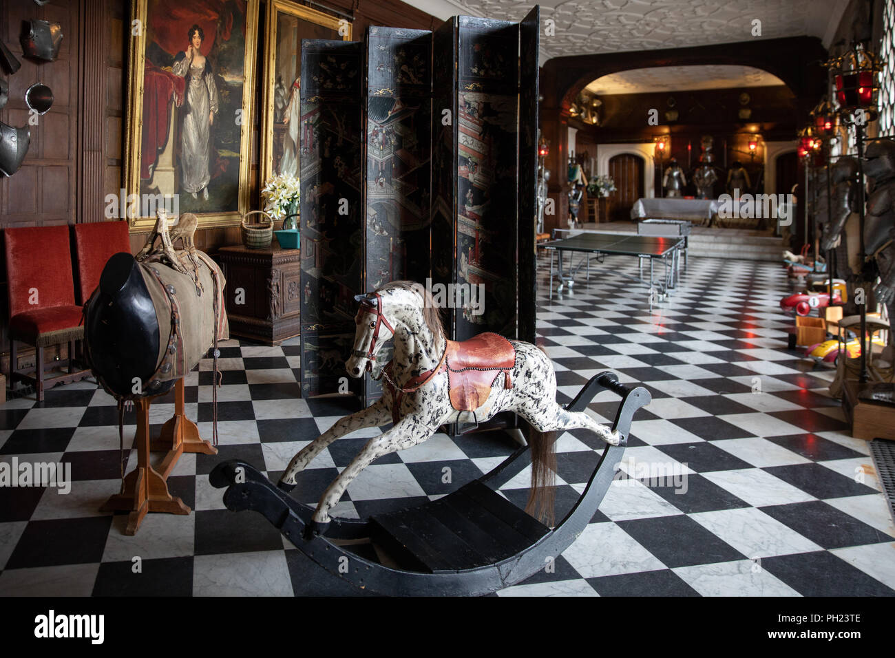 Hatfield house interior hi-res stock photography and images - Alamy