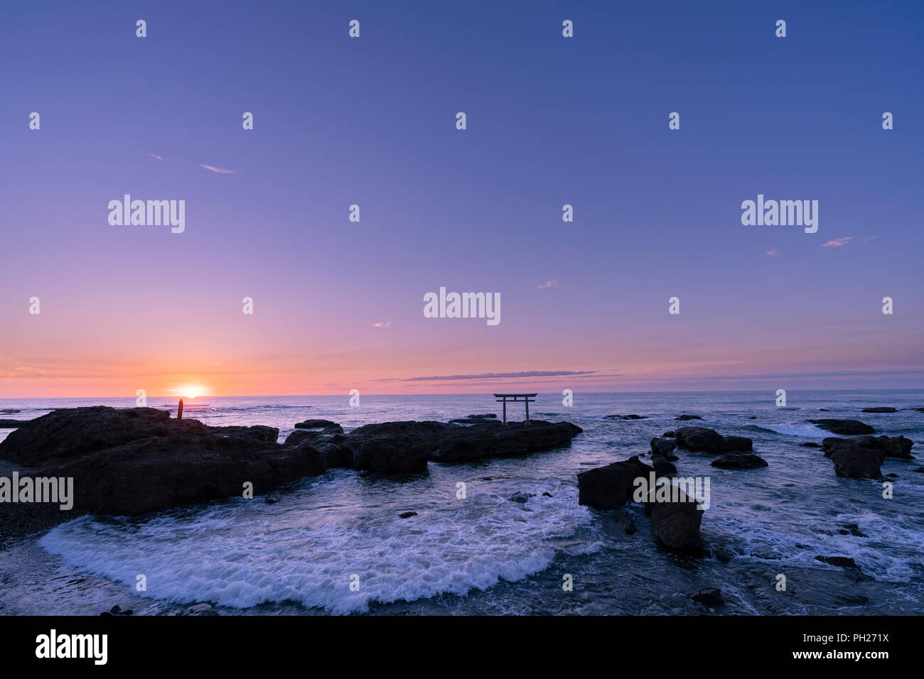 Daybreak at Kamiiso Torii gate, Oarai City, Ibaraki Prefecture, Japan ...