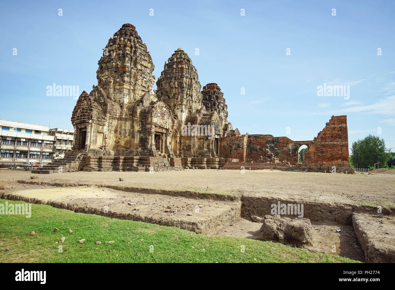 Phra Prang Sam Yod is the ancient temple centered in Lop Buri province ...