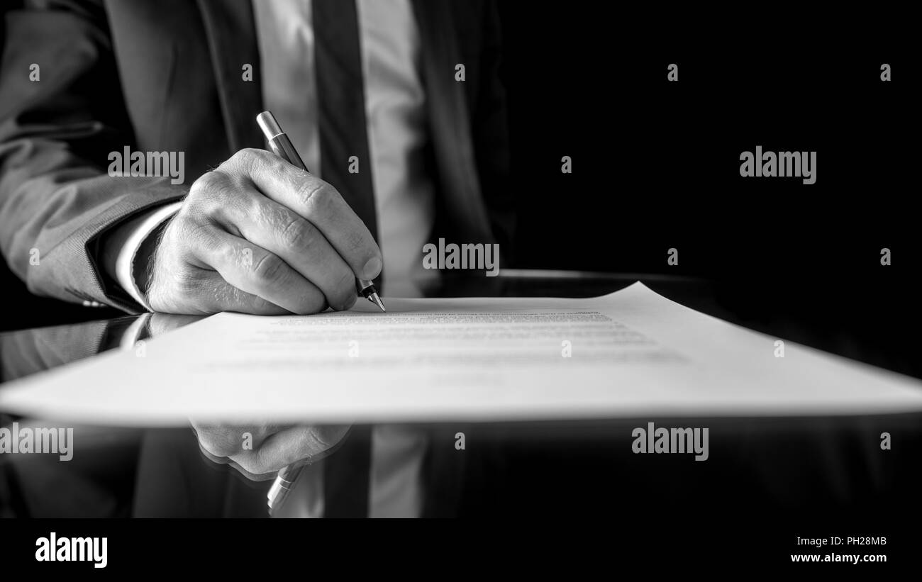 Politician Signing Document High Resolution Stock Photography and ...