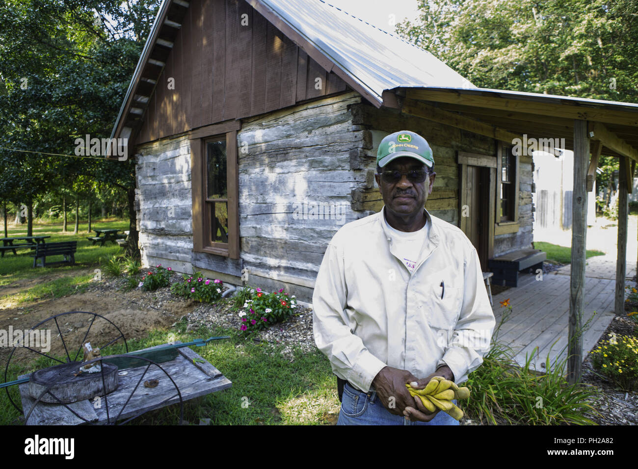 Lyles Station, Indiana, USA. 25th Aug, 2018. STANLY MADISON stands next ...