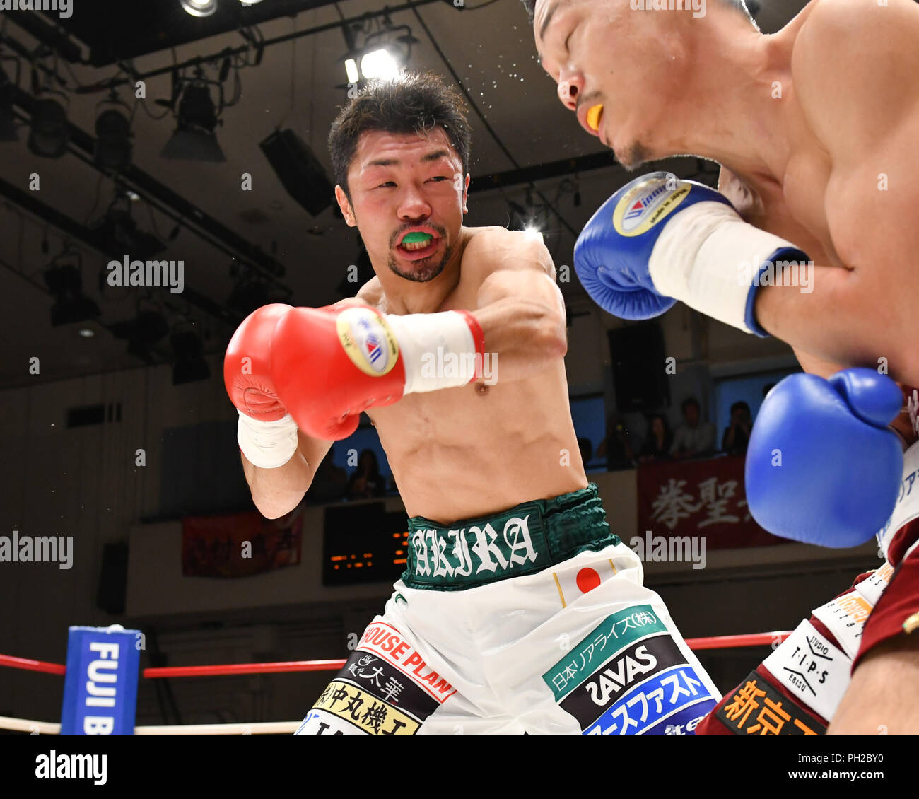Tokyo, Japan. 17th Aug, 2018. (L-R) Akira Yaegashi, Hirofumi Mukai (JPN ...