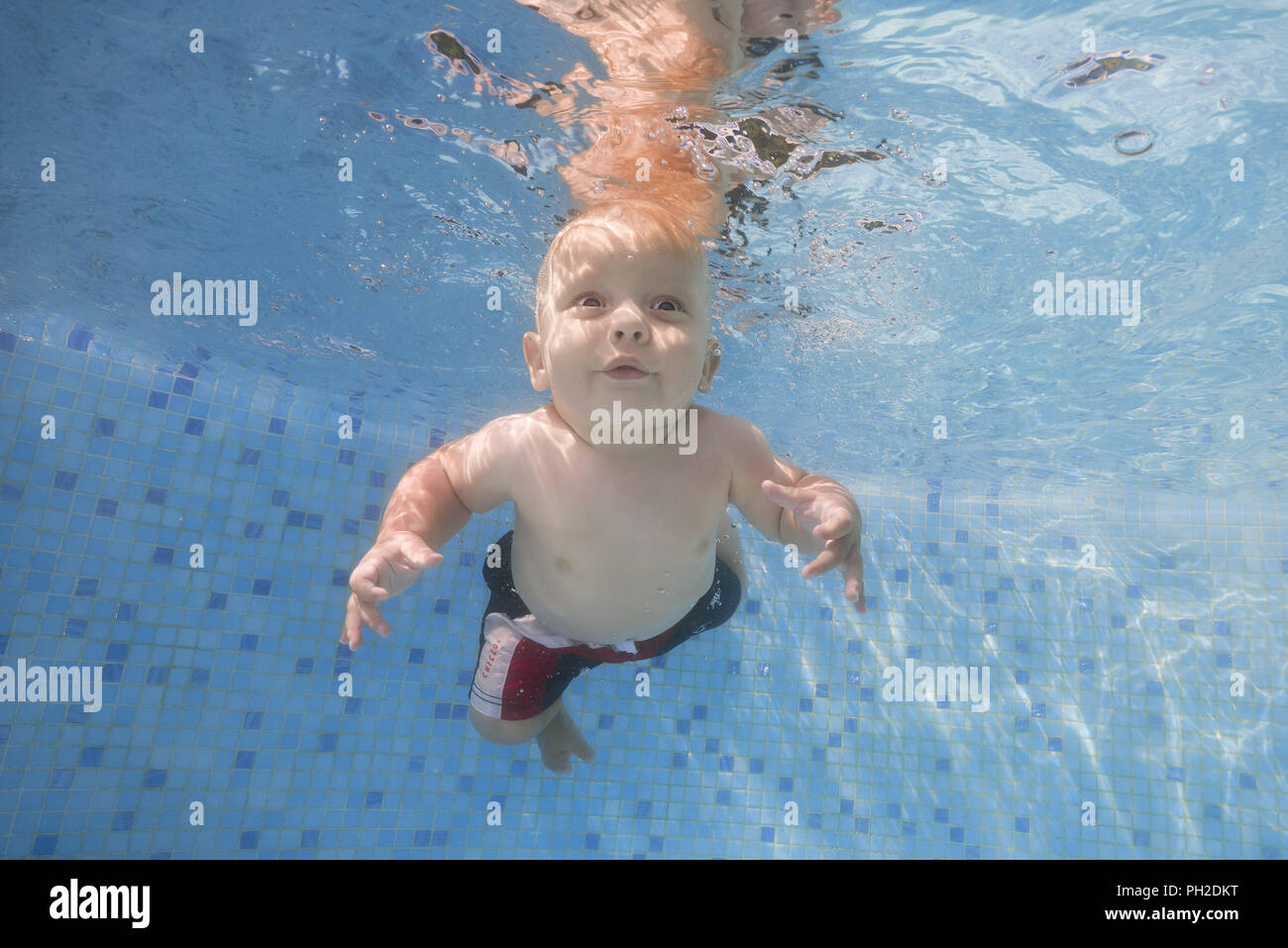 Baby dives hi-res stock photography and images - Alamy