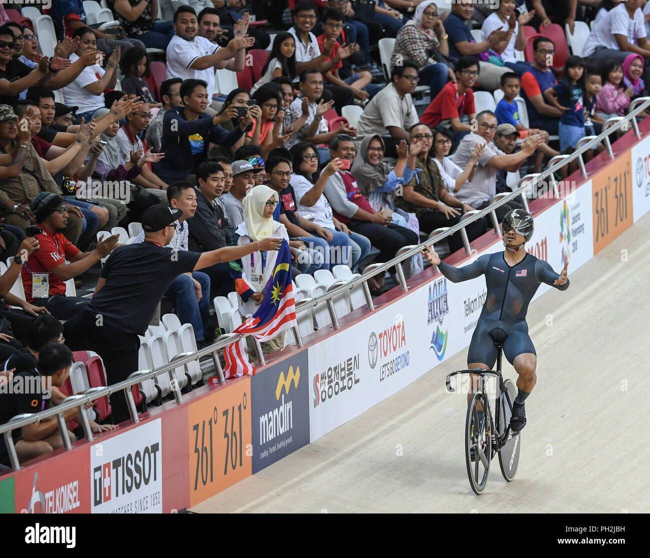 Jakarta, Indonesia. 30th Aug, 2018. Mohd Azizulhasni Awang of Malaysia ...