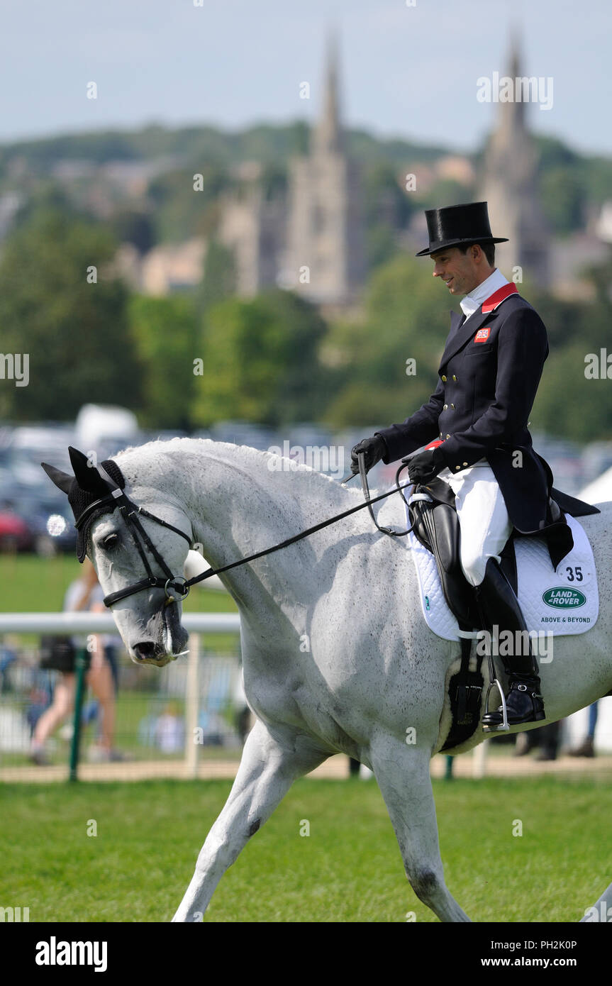 Riding away horse dressage hi-res stock photography and images - Alamy