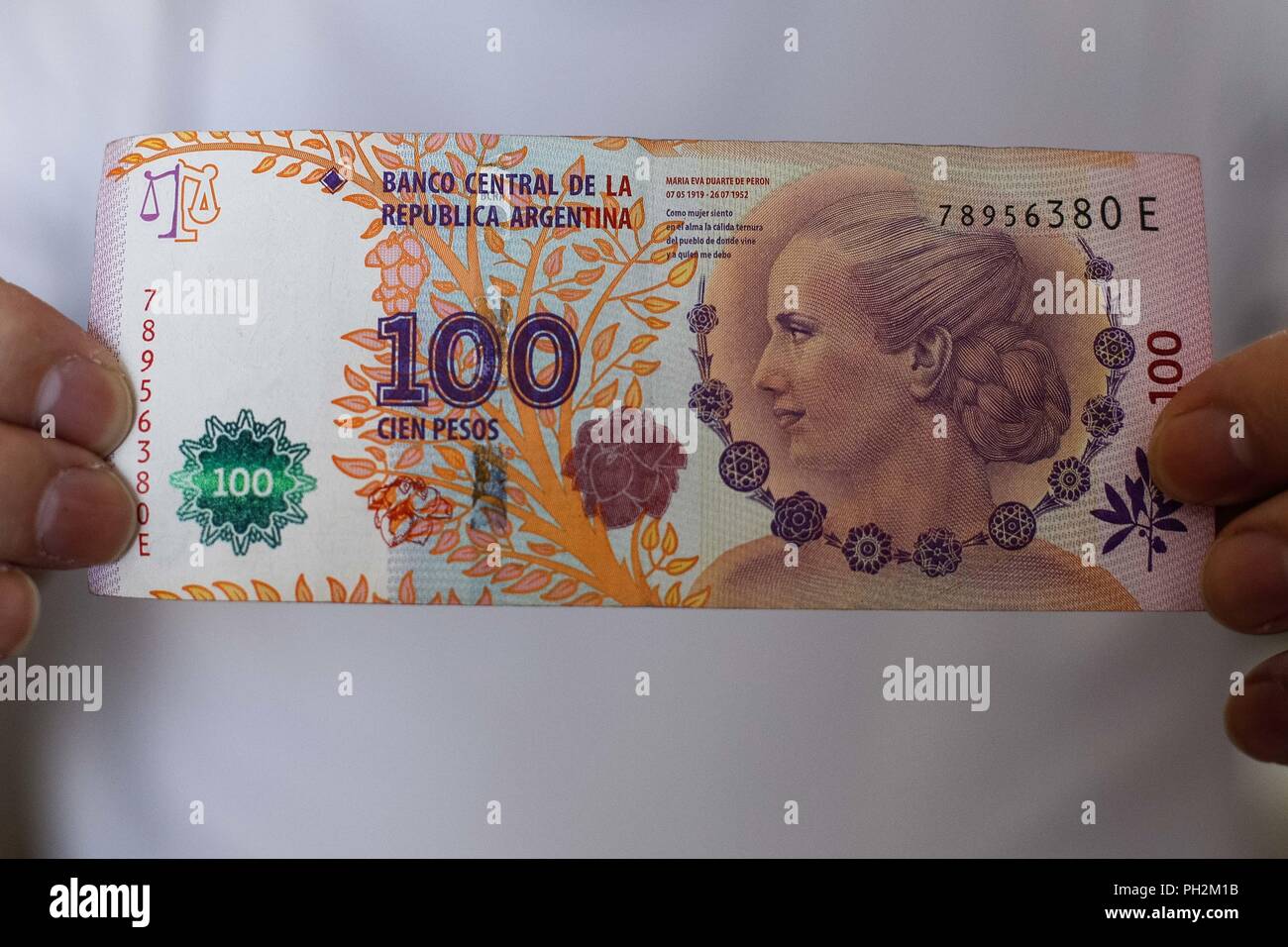 New 50 pesos note hi-res stock photography and images - Alamy