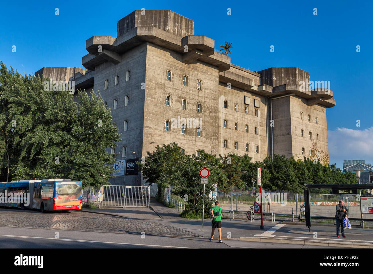 Flakturm hi-res stock photography and images - Alamy