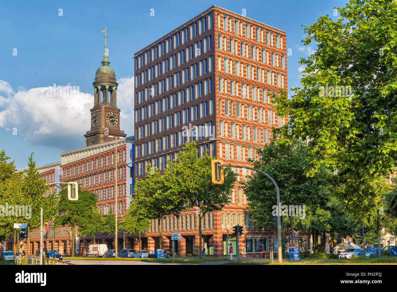 Kpmg building hi-res stock photography and images - Alamy