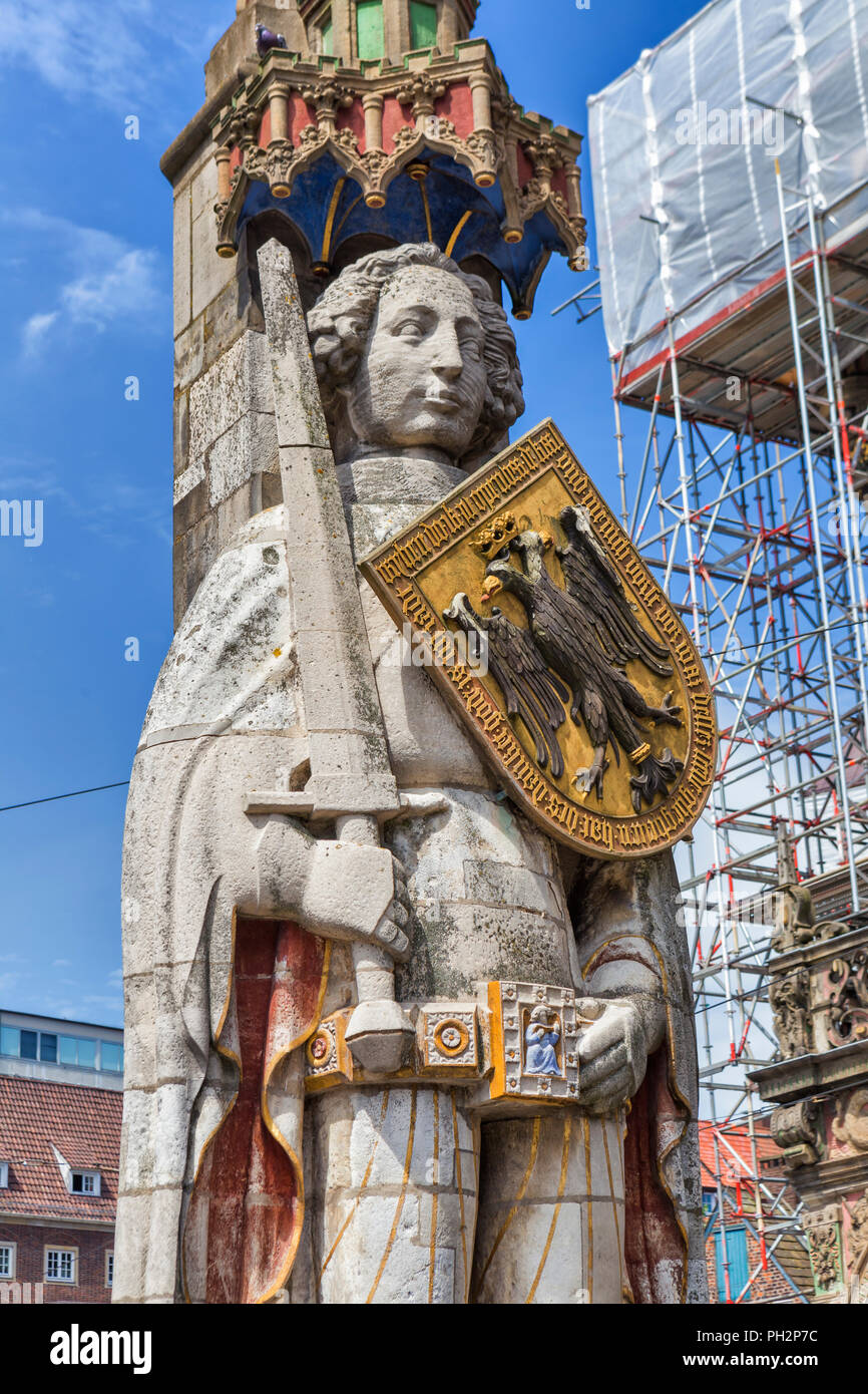 Bremen germany sculpture hi-res stock photography and images - Alamy