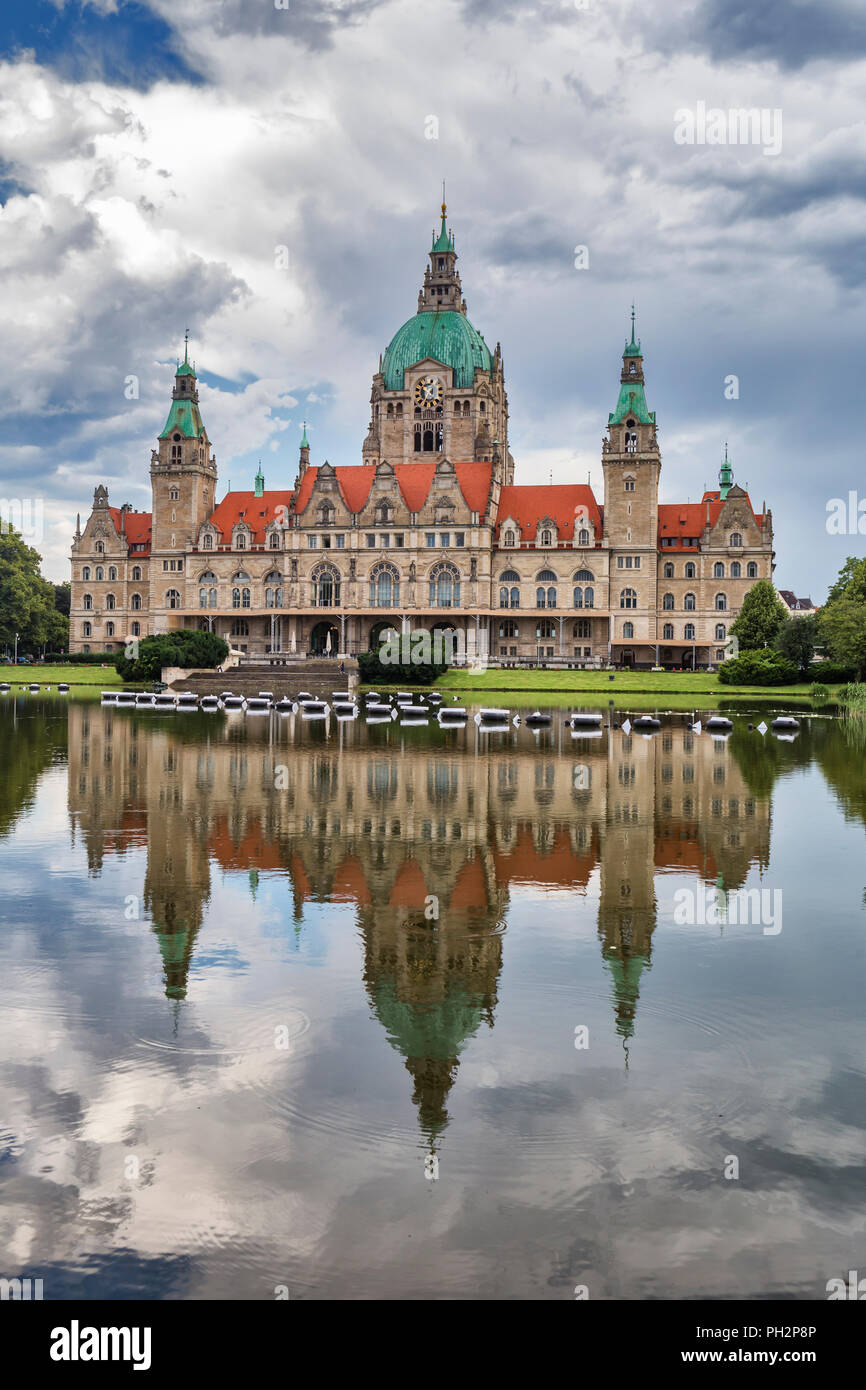 New City Hall, Neues Rathaus (1913), Hanover, Lower Saxony, Germany ...